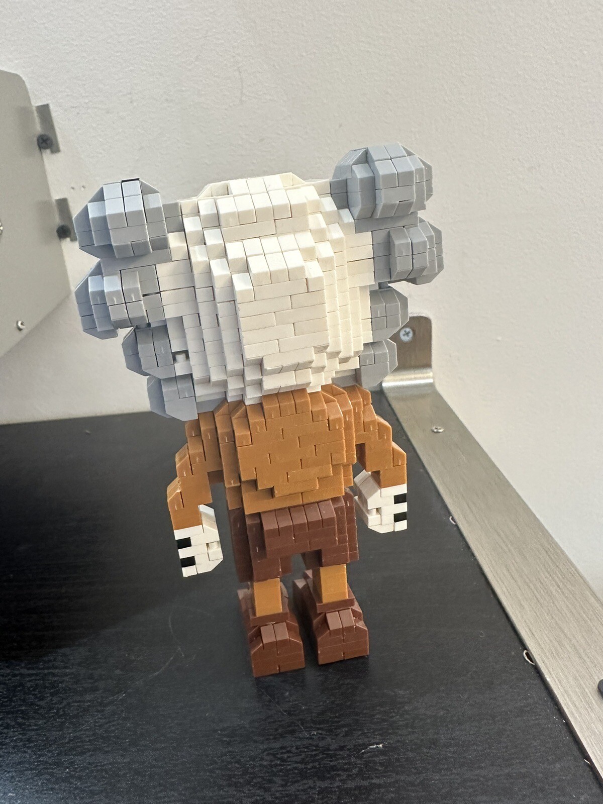 LEGO Kaws 673419079860 | eBay