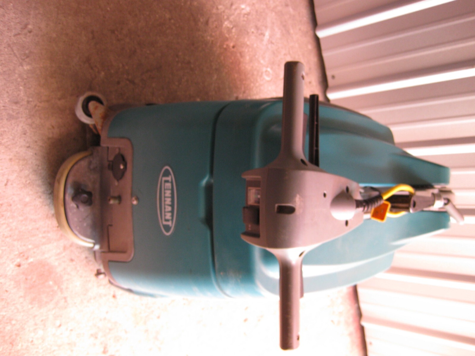 TENNANT R3 Ready Space Carpet Extractor Cleaner | eBay