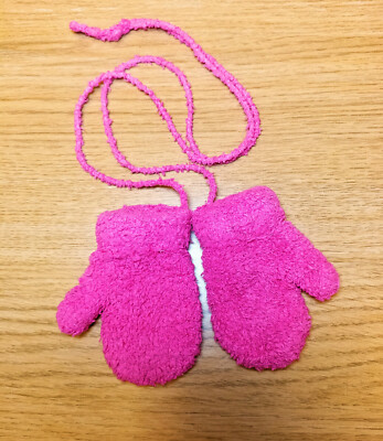 Pink Girls Winter cosy gloves/mittens with strings age 1-3 years. Used ...
