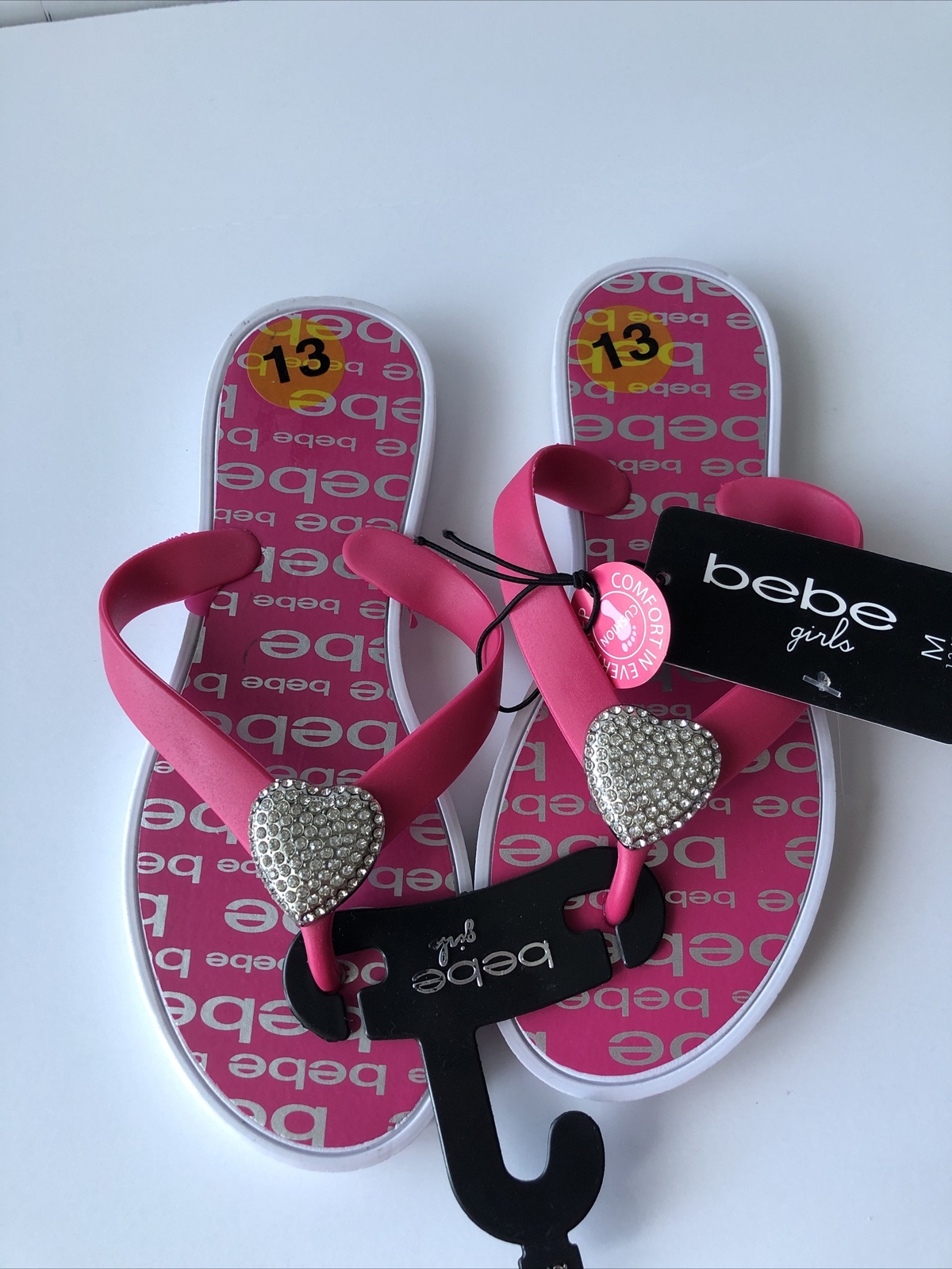 NEW!! bebe Girls Silver Flip Flop Sandals Size M 13/1 | eBay