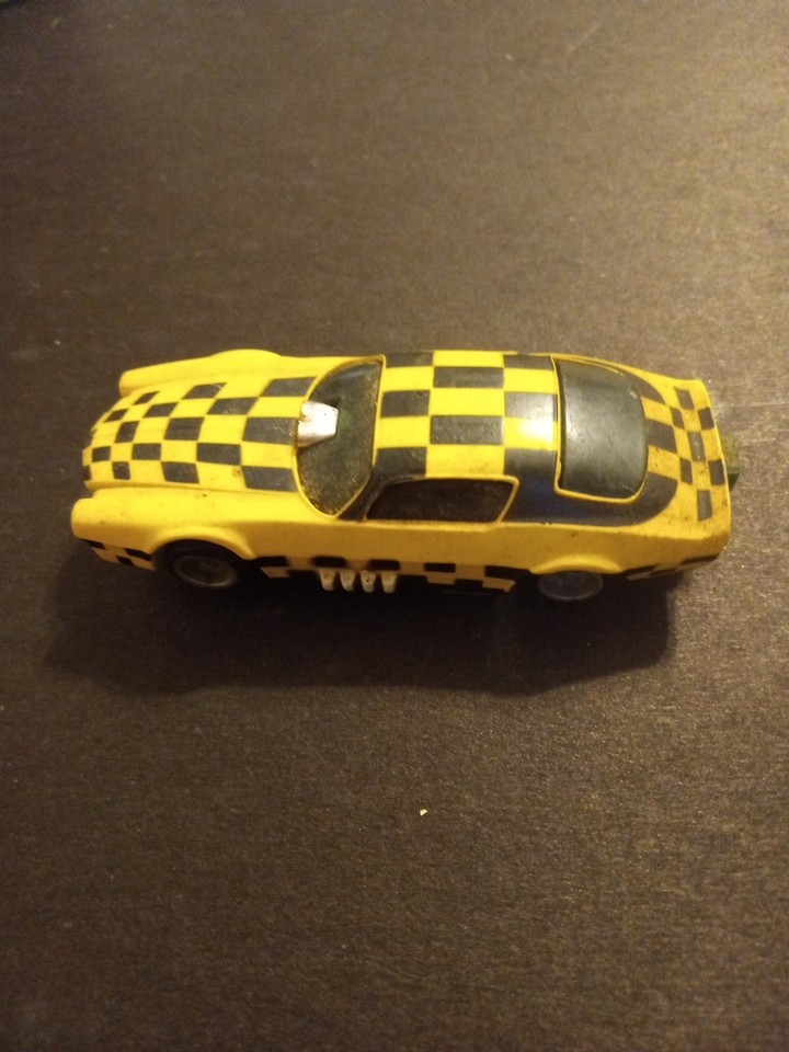 TYCO #8830C YEL/BLK CHECKERBOARD CAMARO FUNNY CAR SHELL 1973 TYCOPRO ...