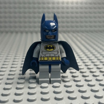 LEGO DC sh025 Batman Light Bluish Gray Suit Minifigure 6857 6860 | eBay