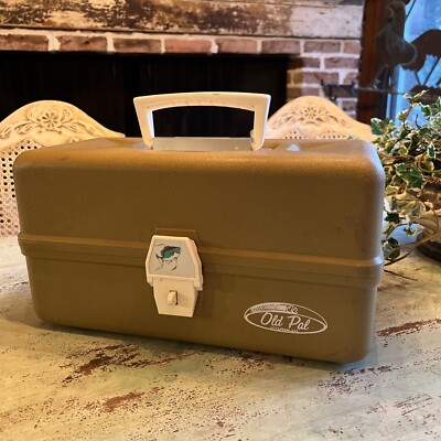 Tackle Boxes - Vintage Old Pal Tackle