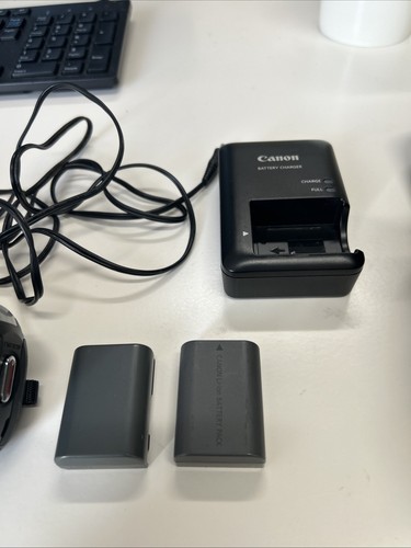 Canon VIXIA HF R100 High Definition Camcorder w/Charger & Extra Battery ...