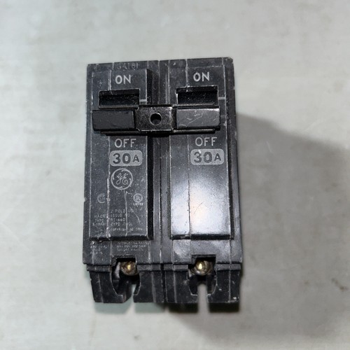 GE THQL2130 General Electric 30 amp 2 pole 120/240VAC THQL circuit ...