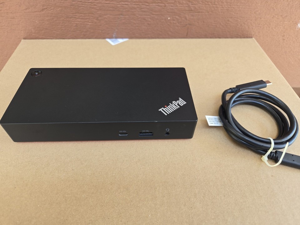 Lenovo 40AY0090US ThinkPad Universal USB-C Docking Station - Black ...