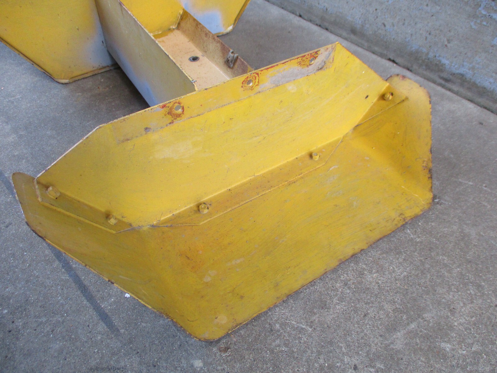 J.I. Case 120 Garden Tractor Fender Tool Box Lid | eBay