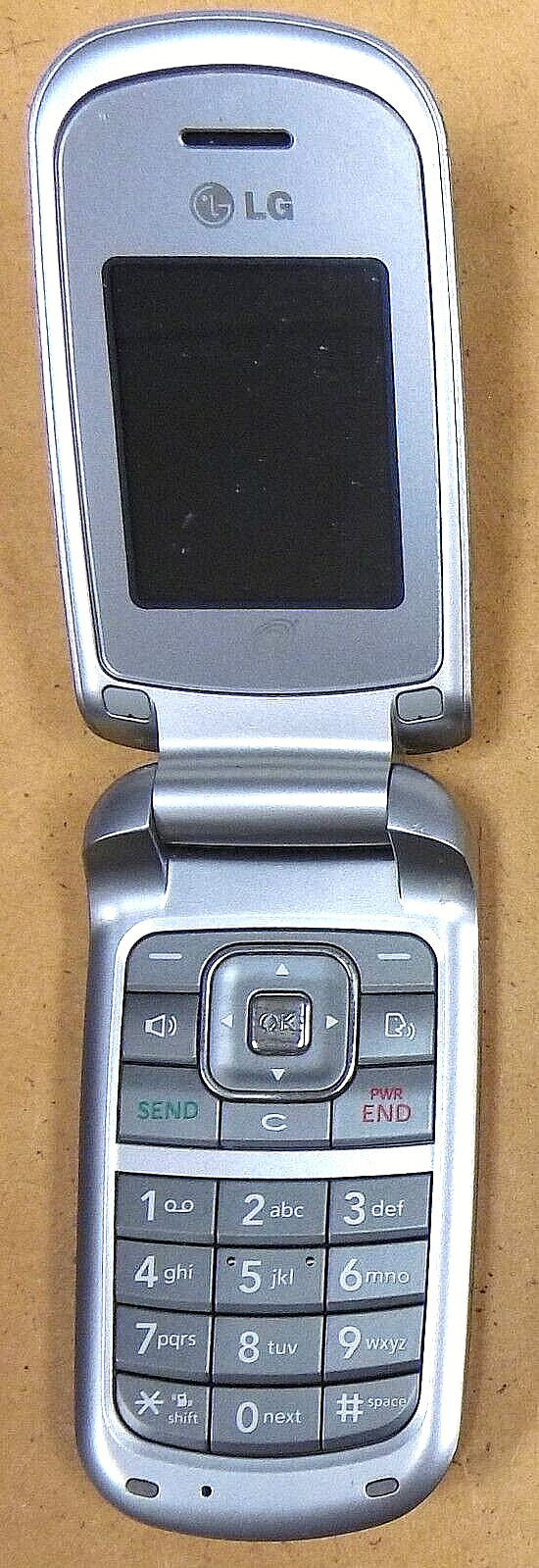 LG 220C / 220CM - Black and Silver ( TracFone ) Rare Cellular Flip ...
