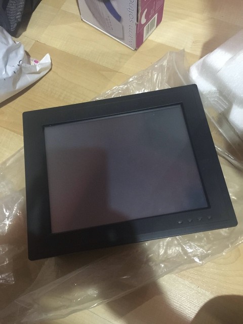 Advantech PPC-3100 Panel PC with Intel Atom D2550 CPU with resistive ...