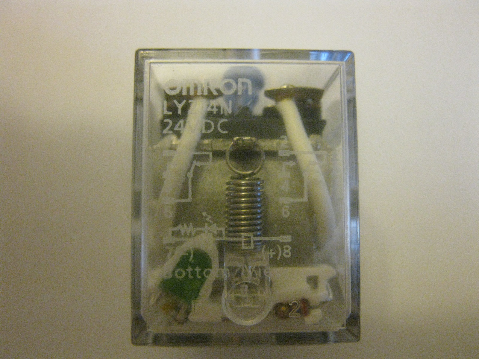 NEW OMRON 8 PIN POWER RELAY LY2I4N 24V DC 12A | eBay Australia