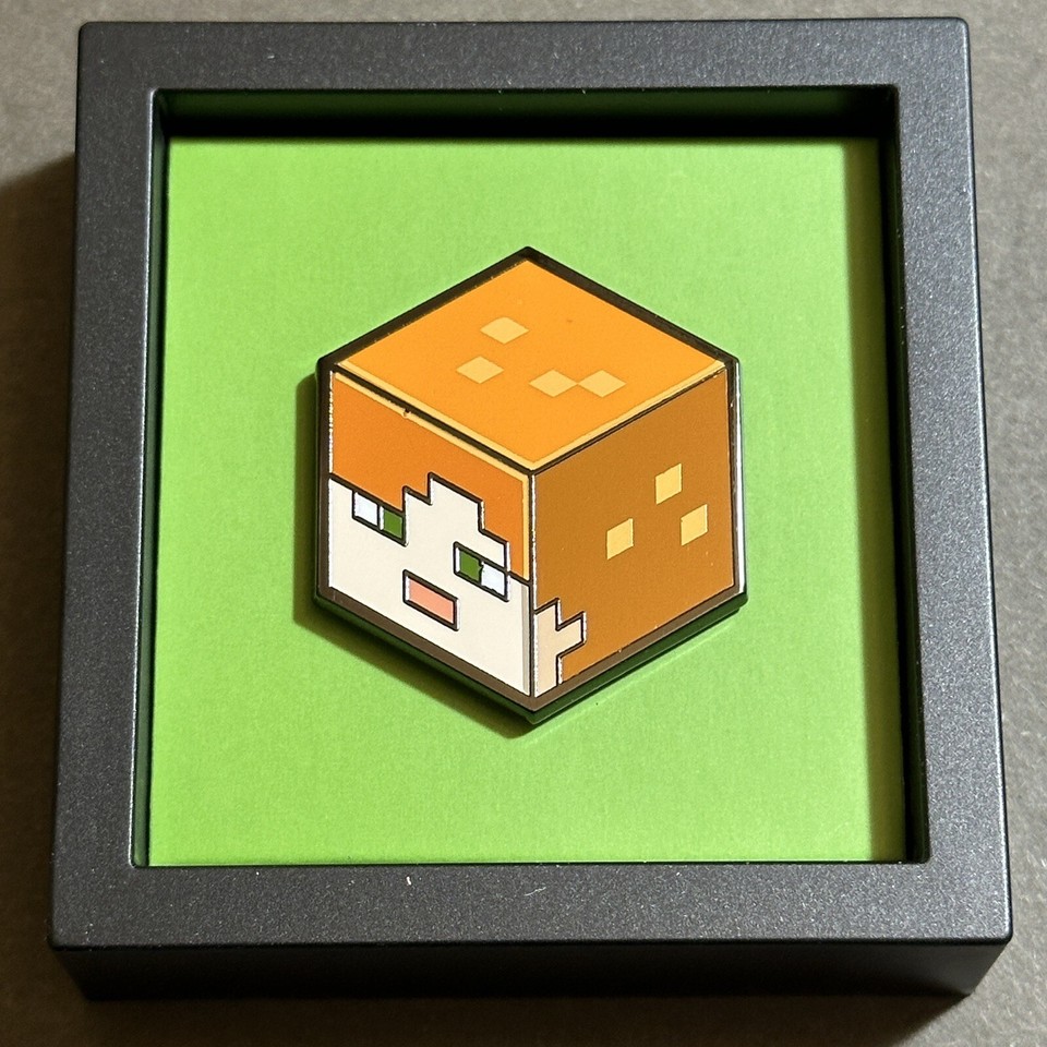 Minecraft FiGPiN Series 1 Alex Common Locked Mystery Pin | eBay