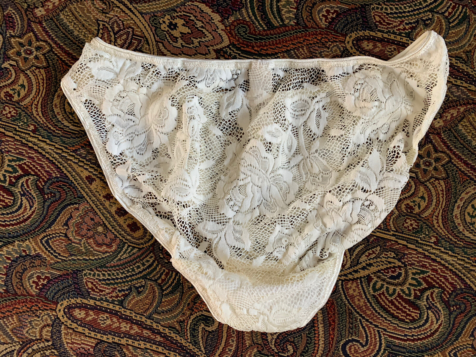 VICTORIA'S SECRET SHEER LACE Bikini Panti Ivory Mediu… - Gem