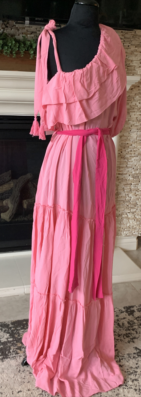 NWT Kasia Pink Long Tiered Ruffled Unique Flowy Maxi Designr Dress Gown ...