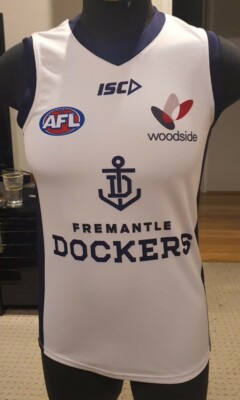 Fremantle Dockers Jersey. Size Medium. | eBay