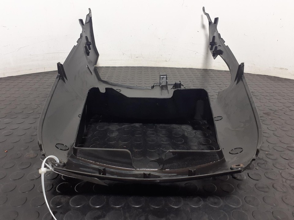 YAMAHA YP 125 Belly Pan 2013 | eBay UK