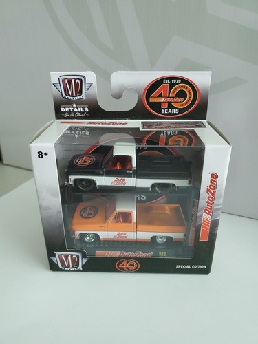 M2 Machines Auto-Lift Auto Zone 40 Years R10 19-01 1979 Chevrolet ...