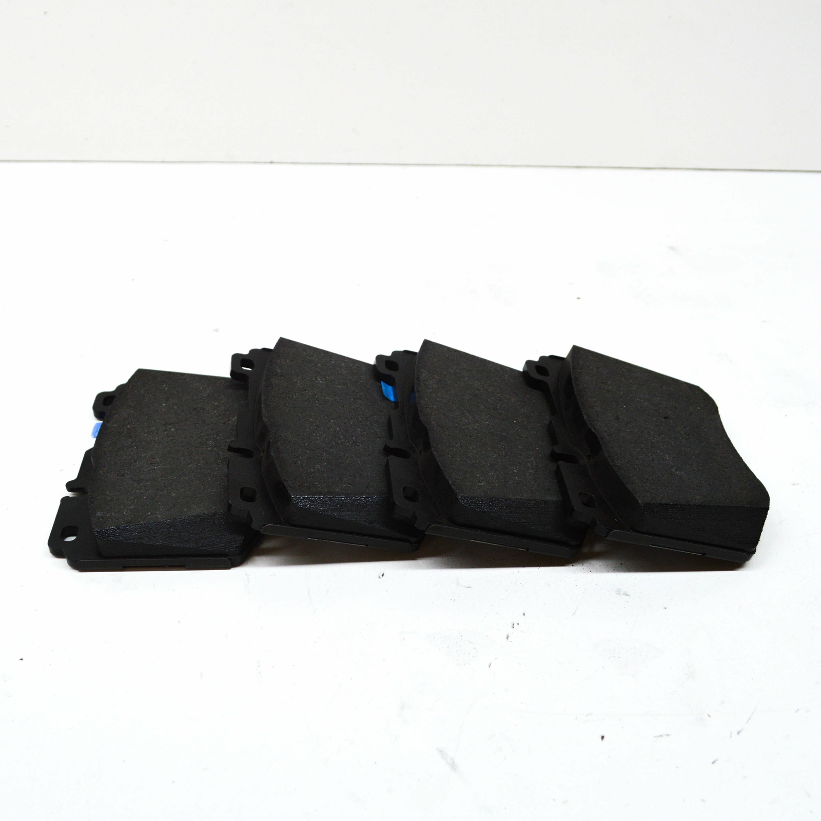 MERCEDES-BENZ C W205 Front Brake Pads Set A0084201820 NEW GENUINE | eBay