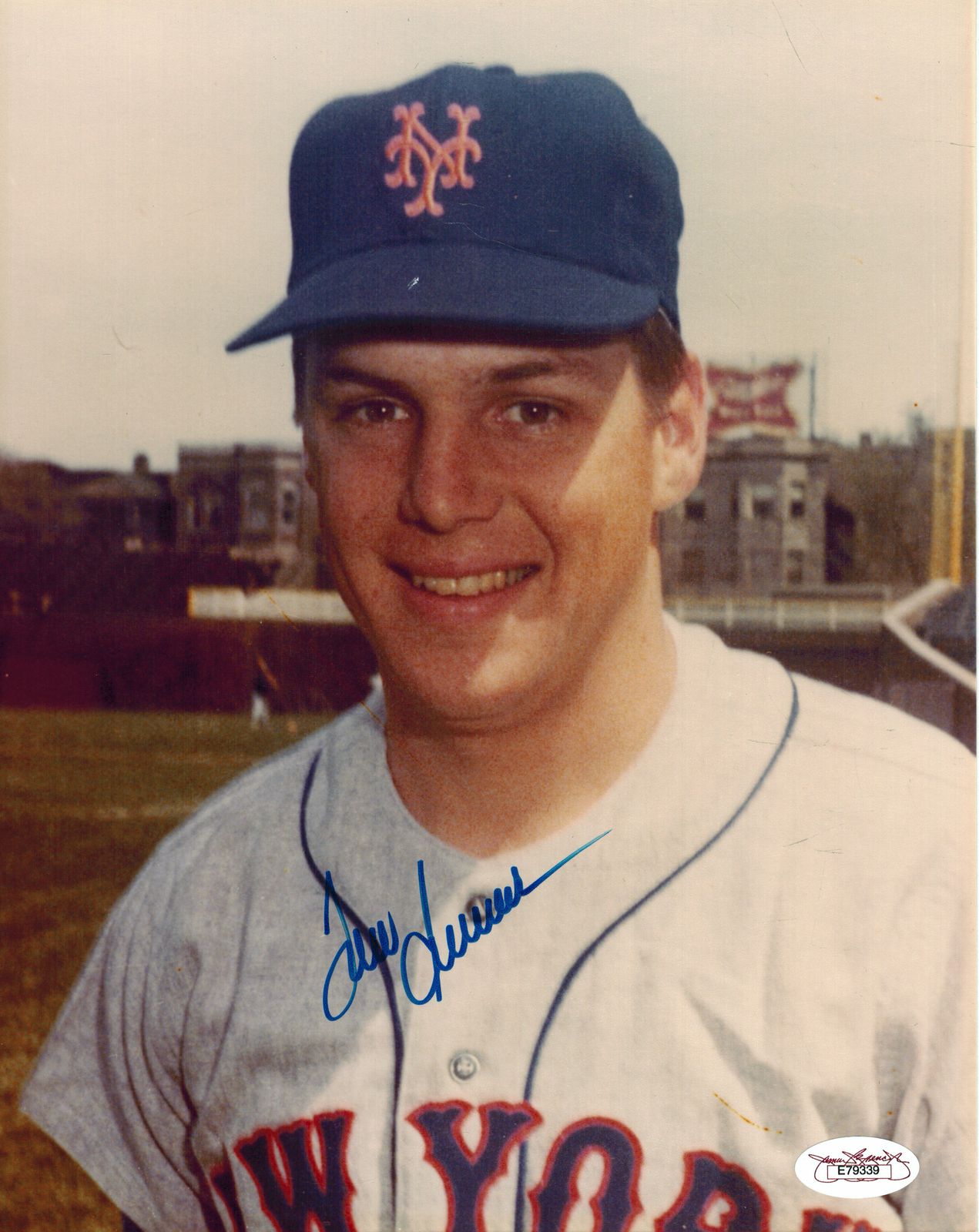 Tom Seaver Autographed Memorabilia | Signed Photo, Jersey, Collectibles ...