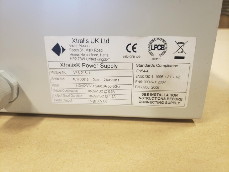 Xtralis VPS-215-U Battery Backup UPS Regulated Power Supply *batteries ...
