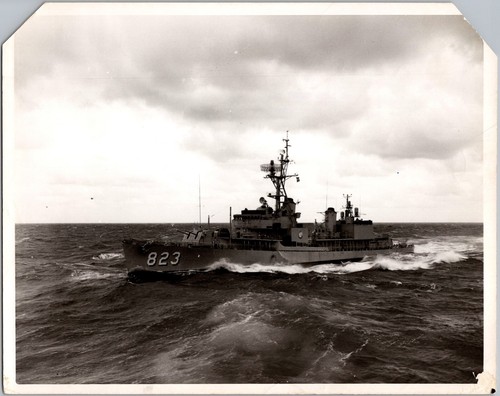 PD Photo US Navy Destroyer USS Samuel B Roberts DD-823 At Sea 1962 8x10 ...