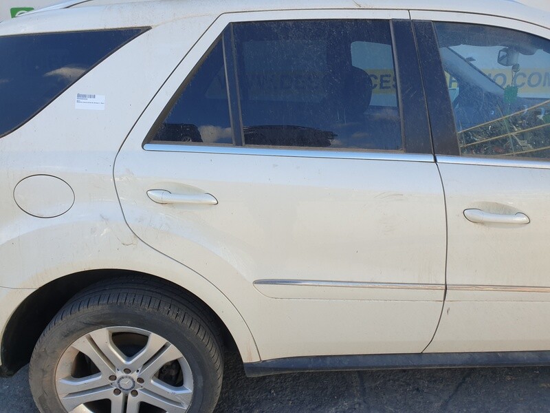 A1648800205 moulure pour MERCEDES CLASE M 3.0 CDI (211 CV) 2005 2099167 ...