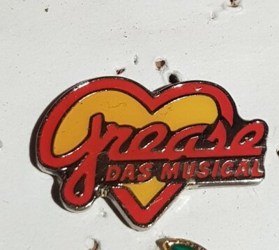 Pin seltener Grease Musical Pin * Sammlerzustand | eBay.de