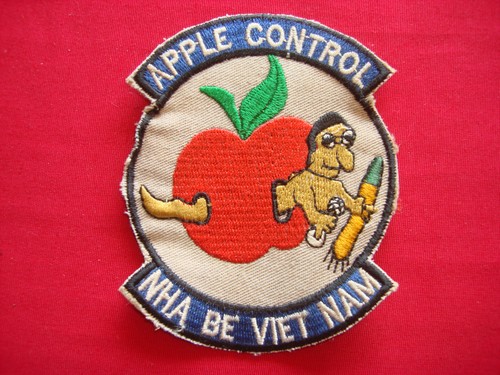 VIETNAM War Patch US Navy APL Barracks Ship APPLE CONTROL At NHA BE ...