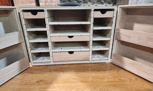 Slot Car Pit Box 1/24 , 1/32 Holds 14 cars 8"long | eBay