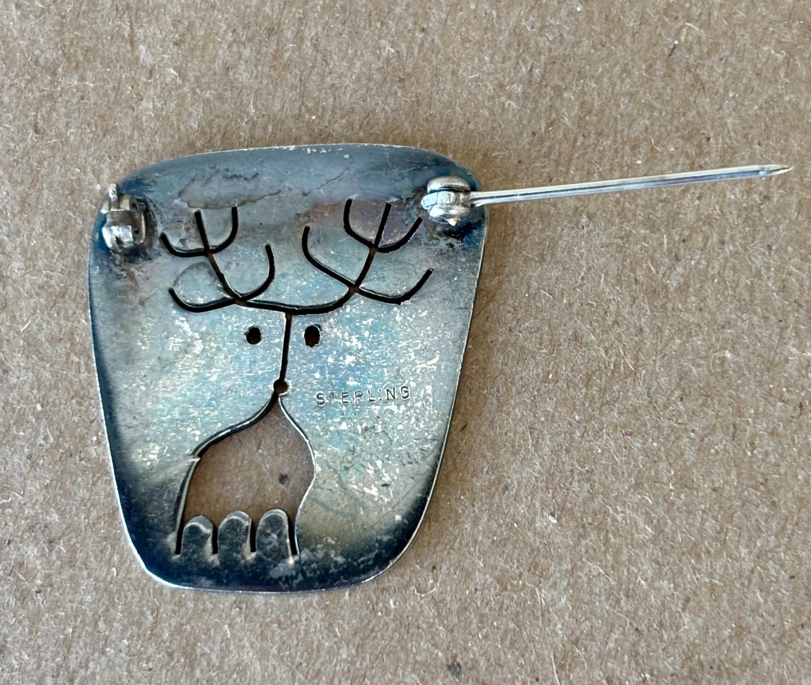 STERLING SILVER REINDEER CHRISTMAS PIN - Gem