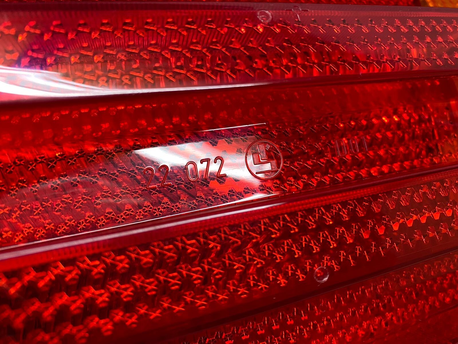 Mercedes Benz ULO Tail Light Rear Lamp Right W126 C126 NEW | eBay