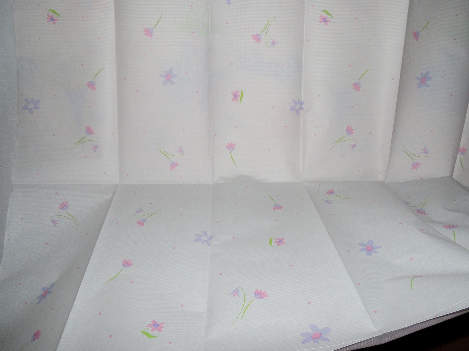 BARBIE'S CELEBRATION ~~ 1- PINK PAPER TABLE COVER 54" x 89" PARTY ...