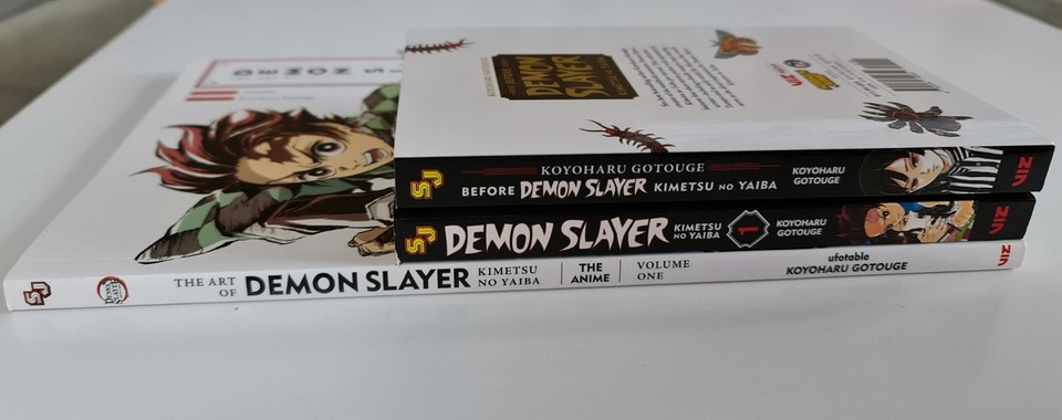 Demon Slayer Vol. 1 sold with Before Demon Slayer & Art Book (Starter ...