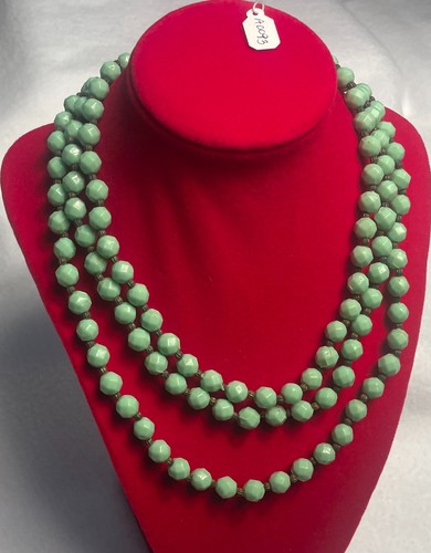 VTG Minty green faceted beads interspersed with brass beaded Necklace ...