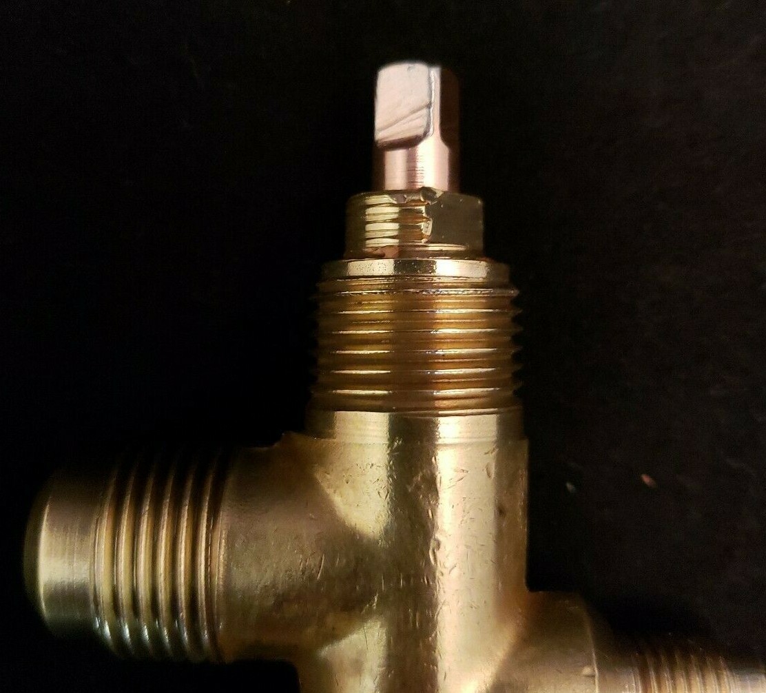 Antique Refrigeration Packed Isolation Valve 1/2" x 1/4" Flare • MB Co ...