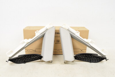 Audi A5 8T 12- Couvrir le montant C gauche + droit dans un SET moon ...