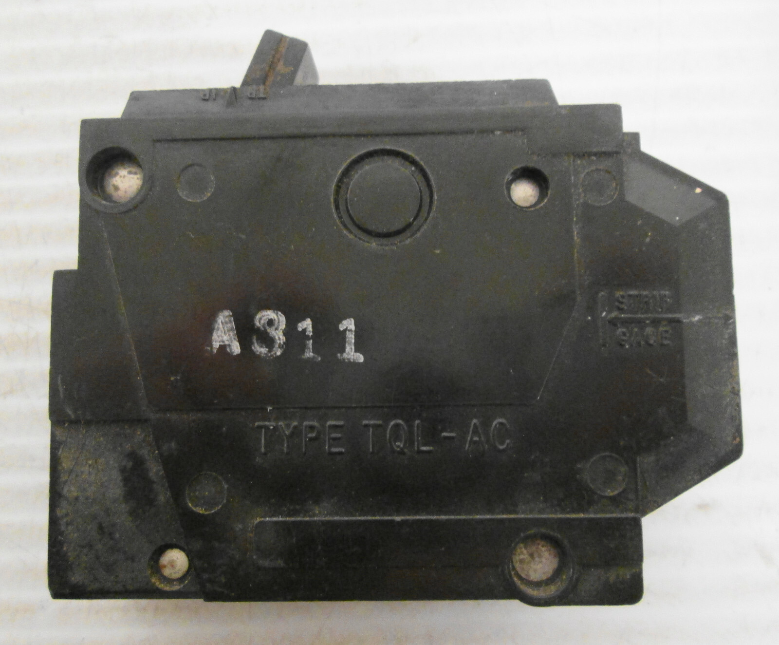 Mixed Lot of (5) GE 20A 120/240VACCircuit Breakers (3) THQL (2) TQL-AC ...