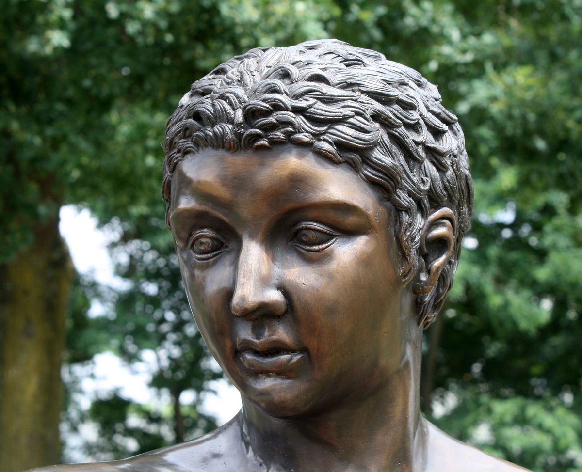 Adonis Bronze nach histor. Vorbild Skulptur Statue Dekoration Haus und ...