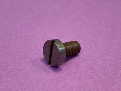 *NOS* 704 SINGER SCREW FOR SEWING MACHINES | eBay