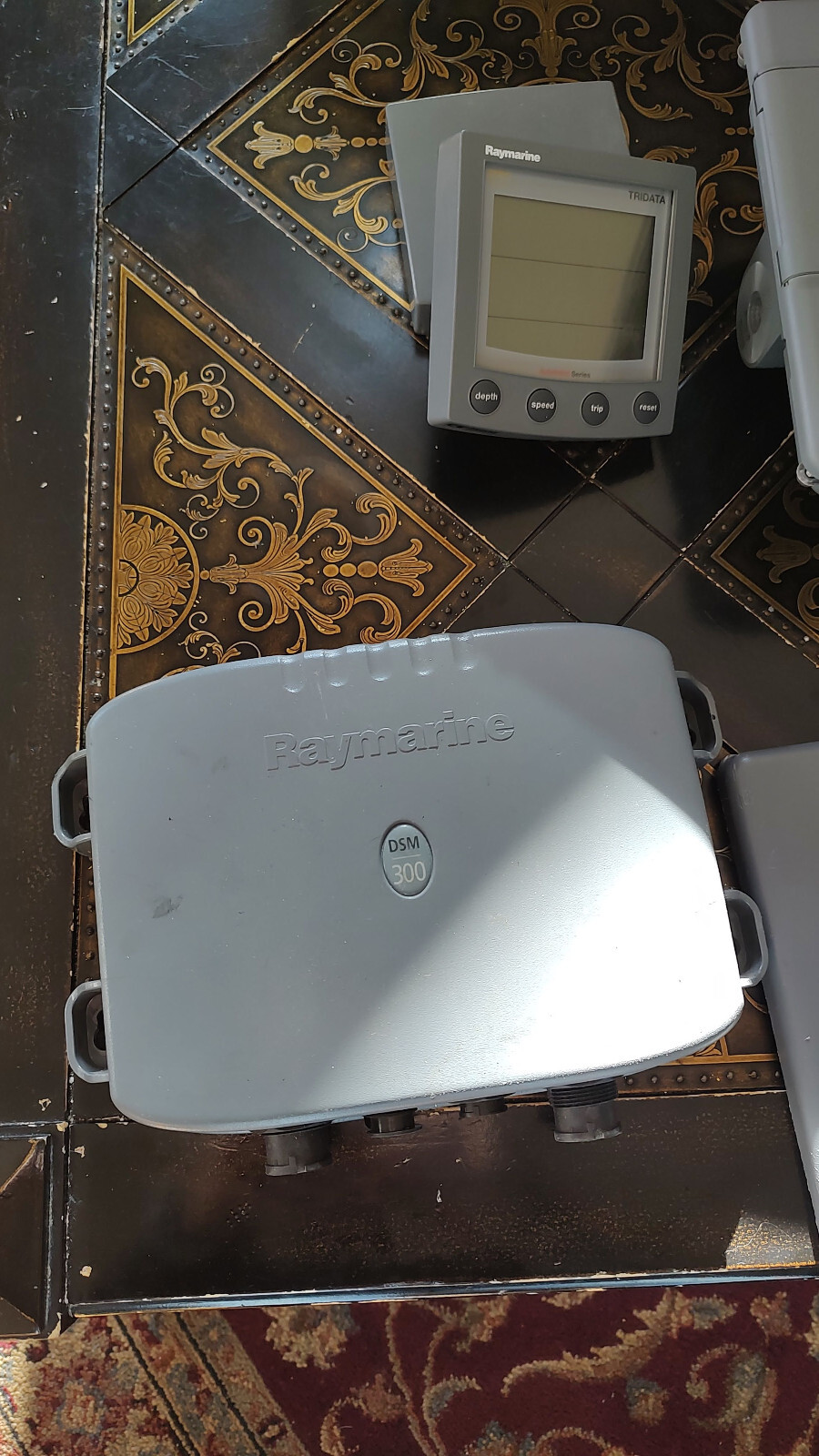 Raymarine C80 GPS Chartplotter Classic Multifunction Display/Radar ...