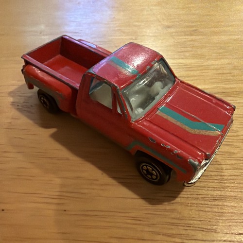 Unbranded No 1601 Red Truck With Grey And Gold Stripe Toy Car 2 3/4" | eBay