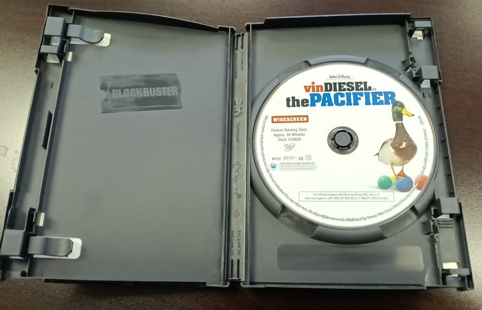 The Pacifier (DVD, 2006, Widescreen) Vin Diesel Disney Movie Used Fast ...