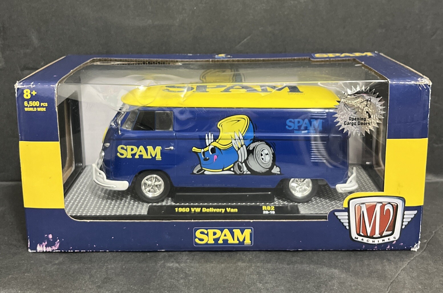 M2 Machines 1:24 Scale Spam 1960 VW Delivery Van R82 20-16 Opening ...