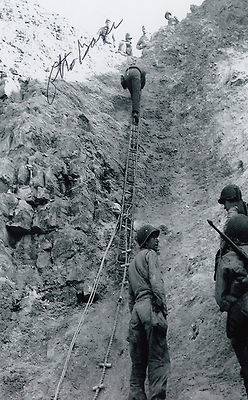 D-DAY Ranger Pointe-du-Hoc O.Bayer WWII Omaha Beach SIGNED 4x6 PHOTO ...