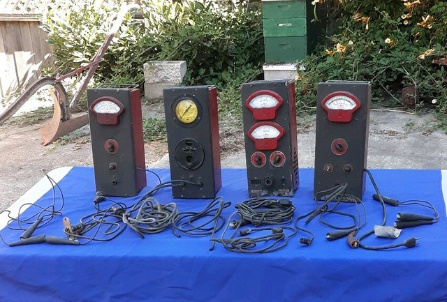 Vintage 1940's Allen Electric Equipment Co. AMPERES and Volt Tester ...