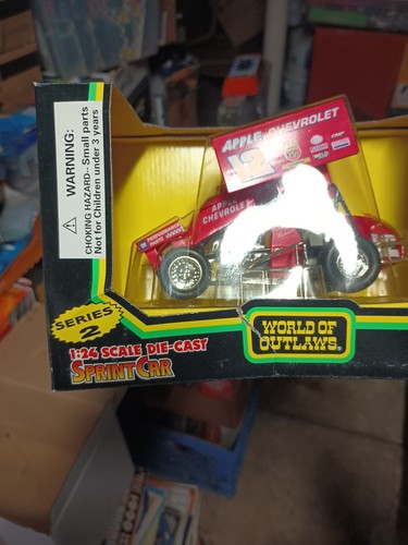 Racing Champions 1/24 Fred Rahmer 1994 Apple Chevrolet Sprint Car.#12 ...