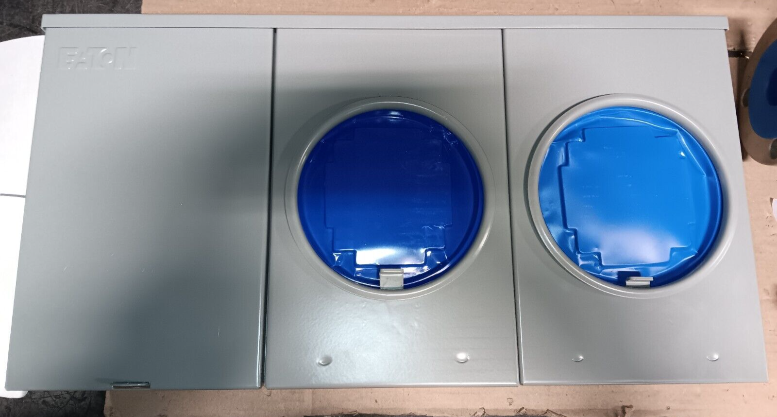 NEW EATON 2KNU1CLX 200 AMP METER SOCKET 2-GANG 4-JAW 600 VAC RINGED ...