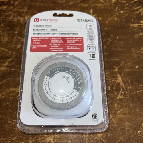 Utilitech Timer 15-Amp -24-hour Repeating Cycle- Manual Override Switch ...