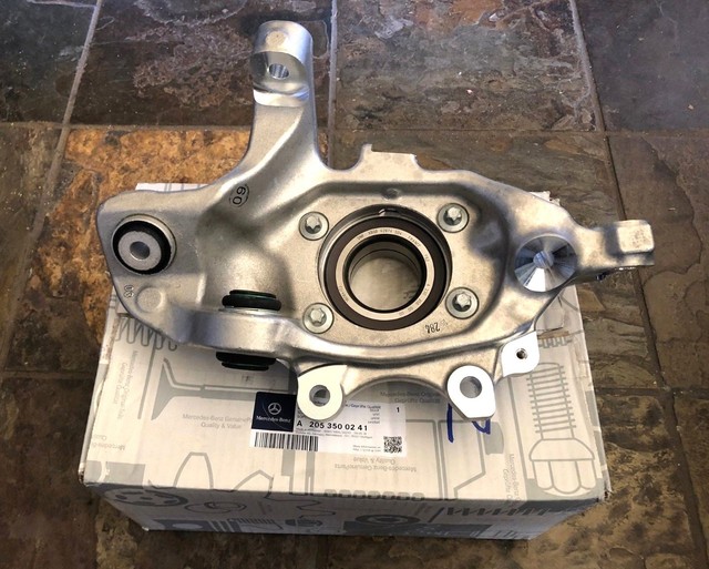 MERCEDES 205 C300 Right Rear Suspension Spindle Knuckle Control Arm ...