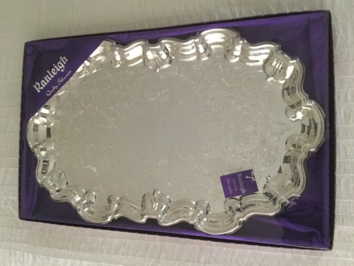 Vintage RANLEIGH Quality Silverware Scalloped Edge Serving Tray - NEW ...
