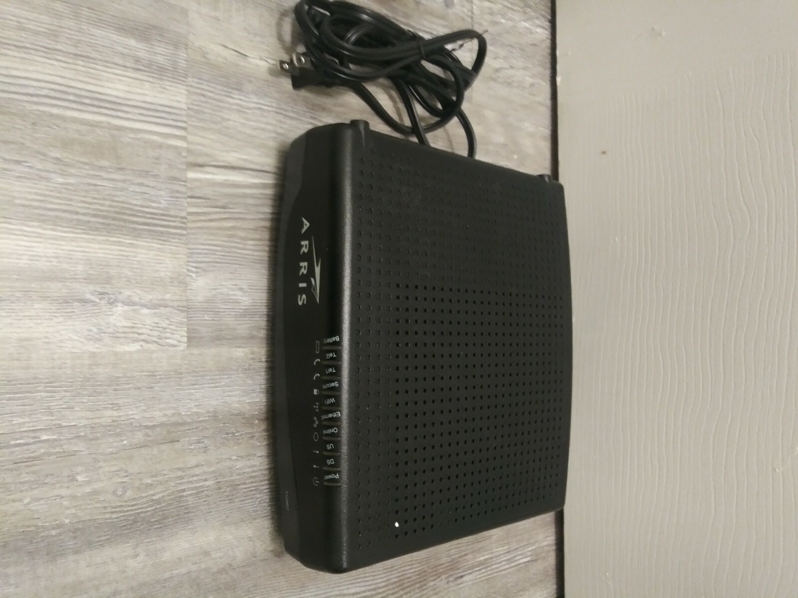 Arris Touchstone TG862G/TW DOCSIS 3.0 Residential Gateway WiFi 802.11n ...